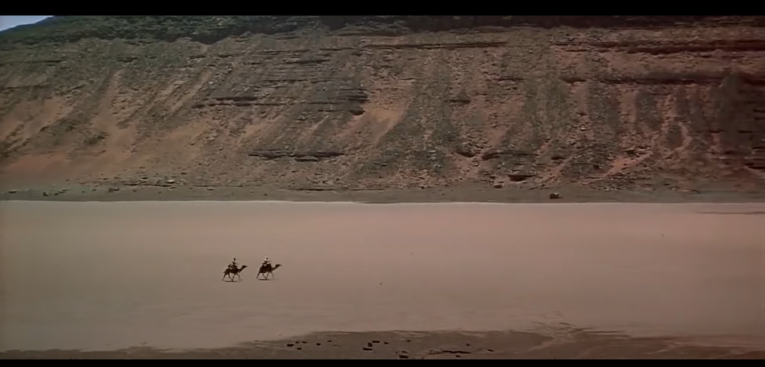 The Stunning Cinematography of Lawrence of Arabia in the Age of Netflix ...