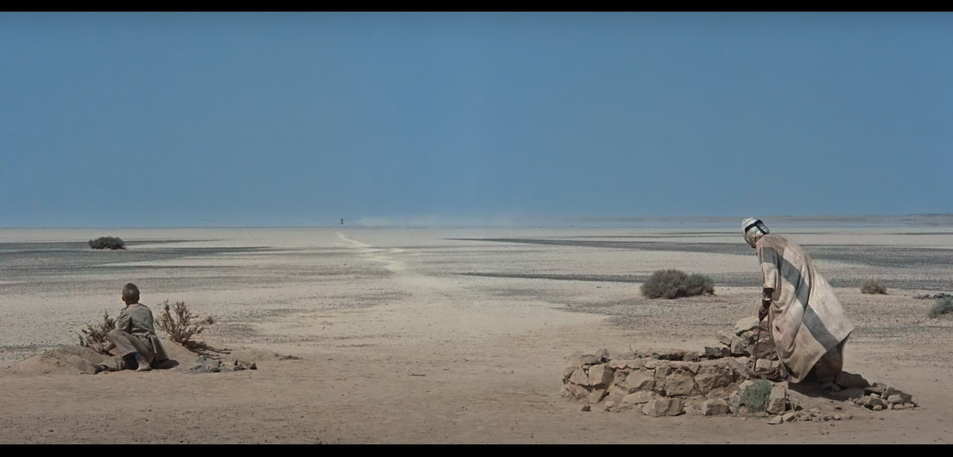 The Stunning Cinematography of Lawrence of Arabia in the Age of Netflix ...